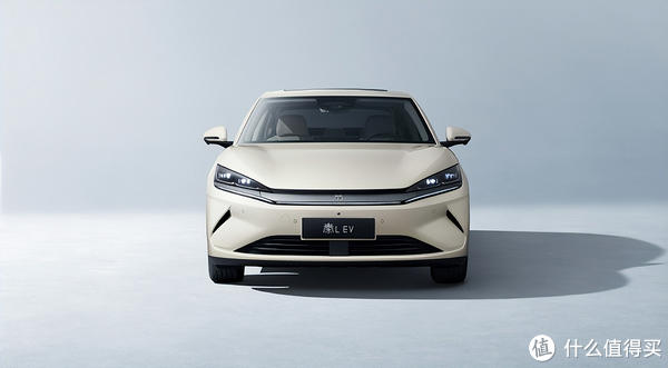 小鹏Mona M03终结者？11.98万起，比亚迪全新纯电轿车秦 L EV 上市