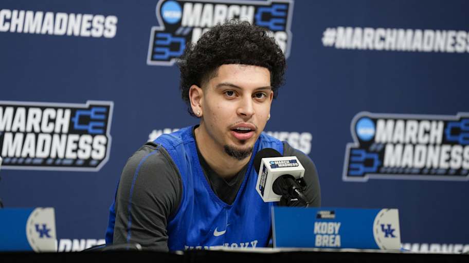 Kentucky Basketball Stars Shine in Intuit TurboTax March Madness Commercial