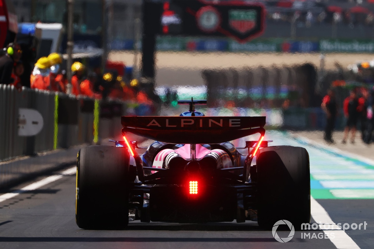 Alpine, Haas make wing tweaks after China F1 flex test changes