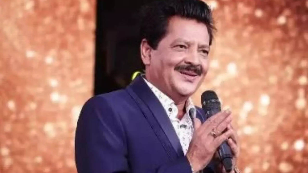 Udit Narayan Reveals How Family Reacted To Kissing Controversy