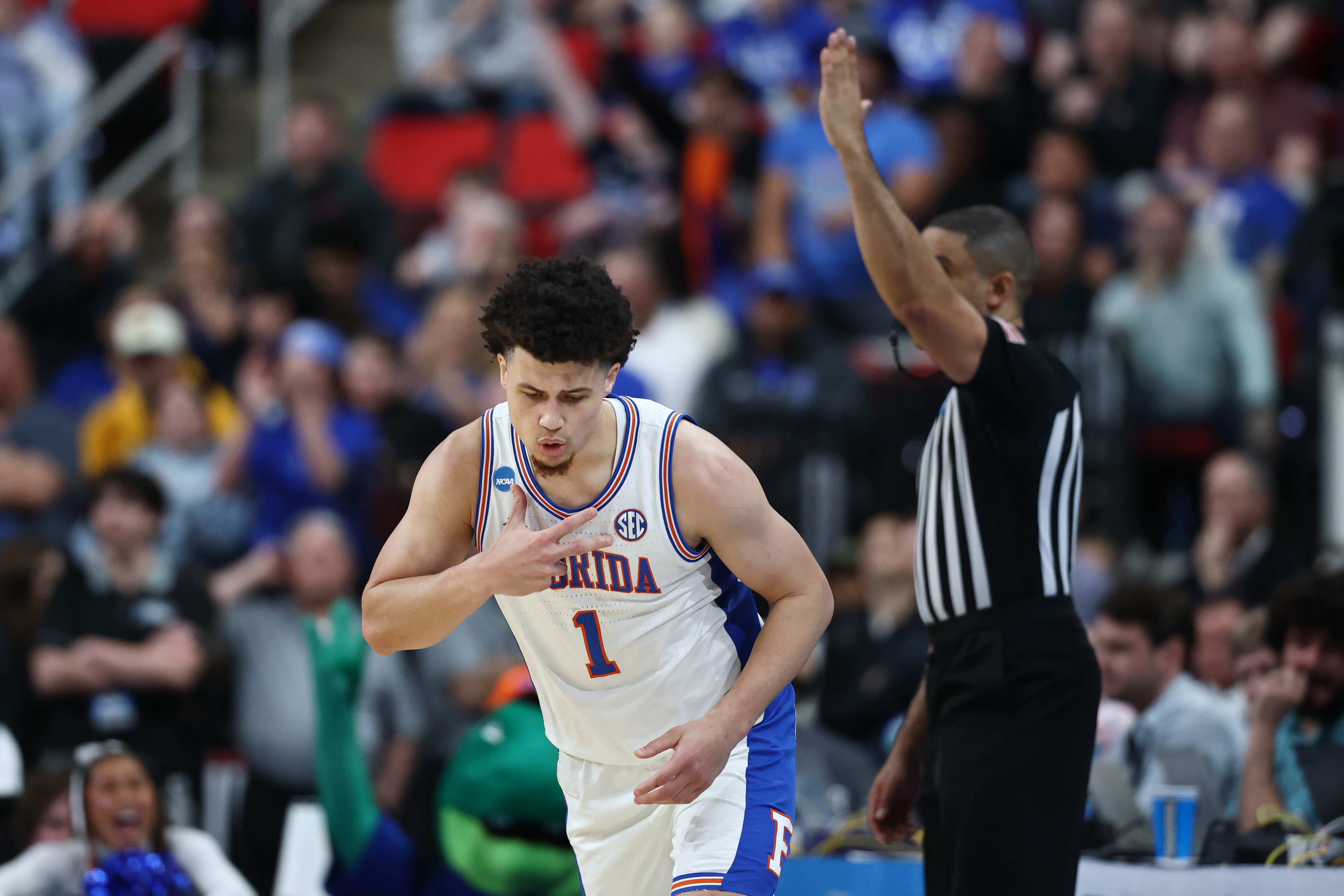 March Madness 2025: Walter Clayton Jr. stars as No. 1 Florida breaks No ...