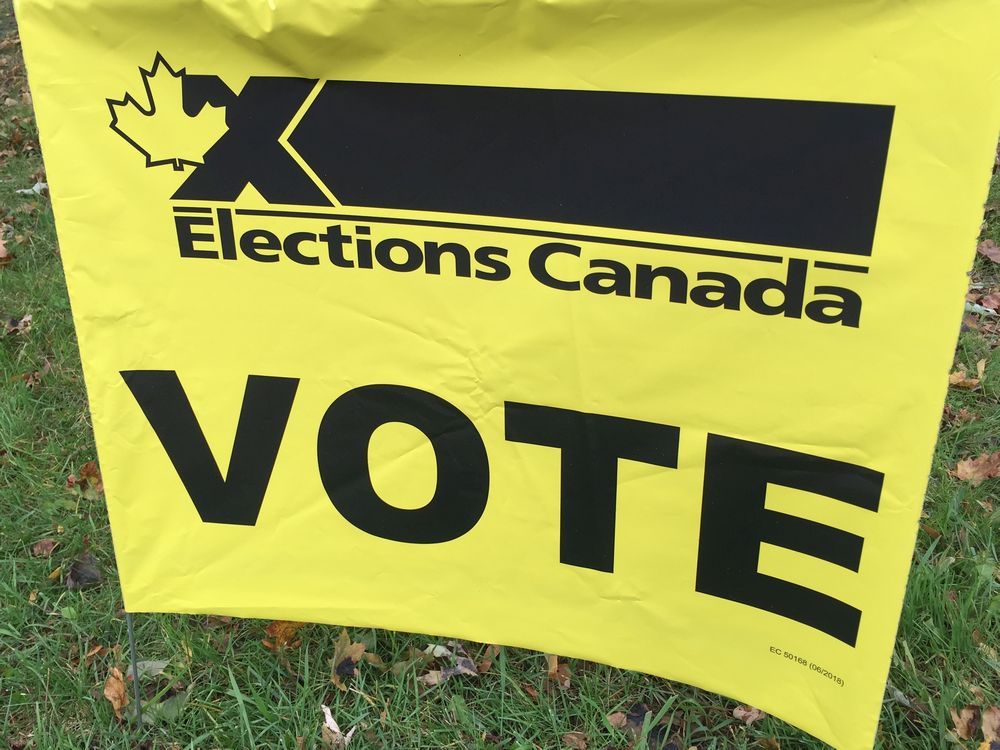 Federal Election 2025 advance voting guide: Hours, locations and more