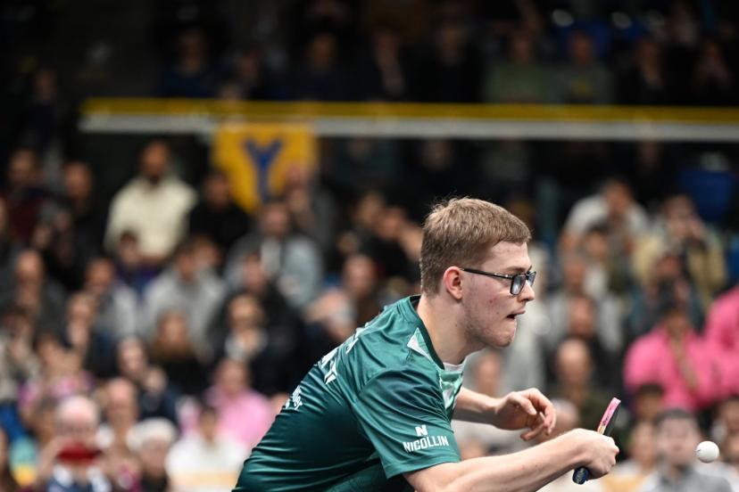 Le beau geste de fair-play d'Alexis Lebrun en finale des Championnats ...