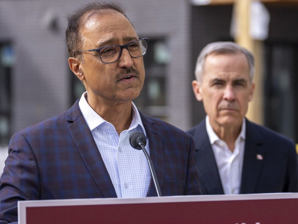 Mayor Sohi makes it official, taking leave to run for the federal ...