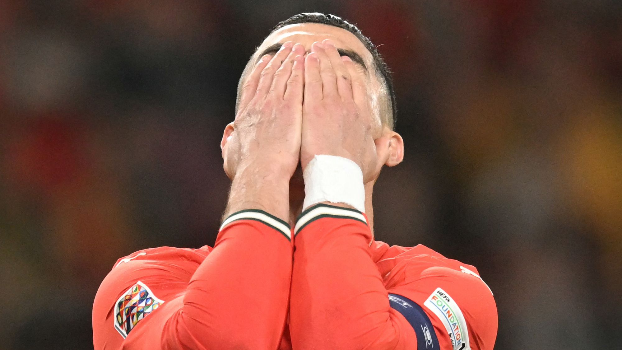 'Worst penalty ever taken!' - Cristiano Ronaldo accused of passing to ...