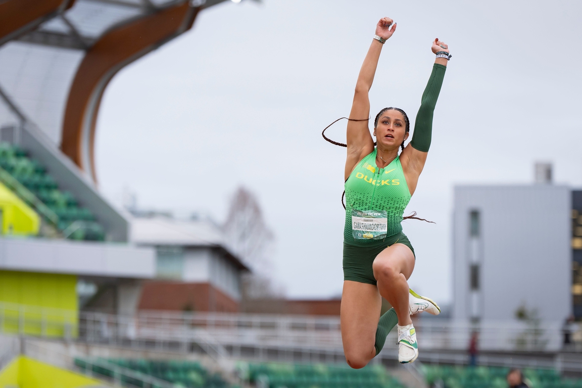 Top photos from the NCAA Oregon Preview track meet