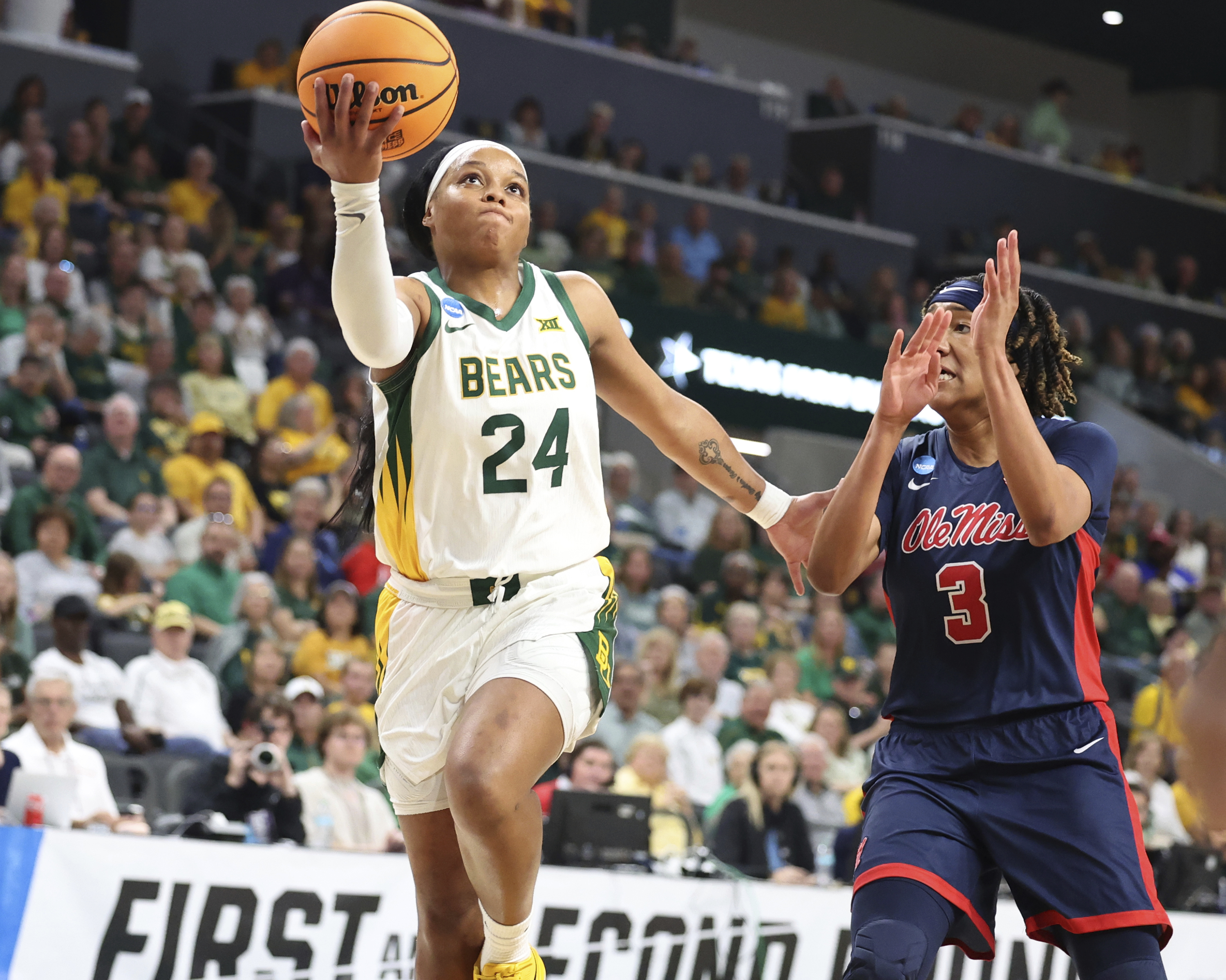 March Madness live updates, bracket, scores: Duke dominates, Maryland ...