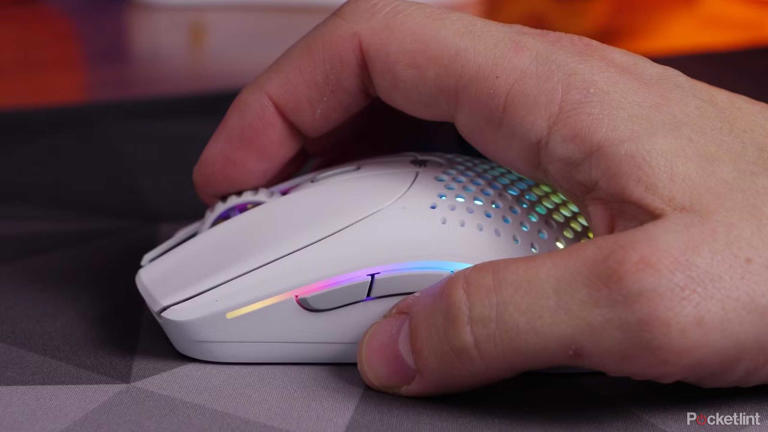 4 things you really shouldn't plug into a USB hub