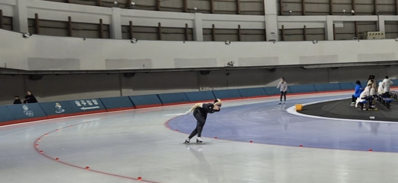 동두천시청 소속 김윤지 선수 1500m·3000m 1위 '2관왕'