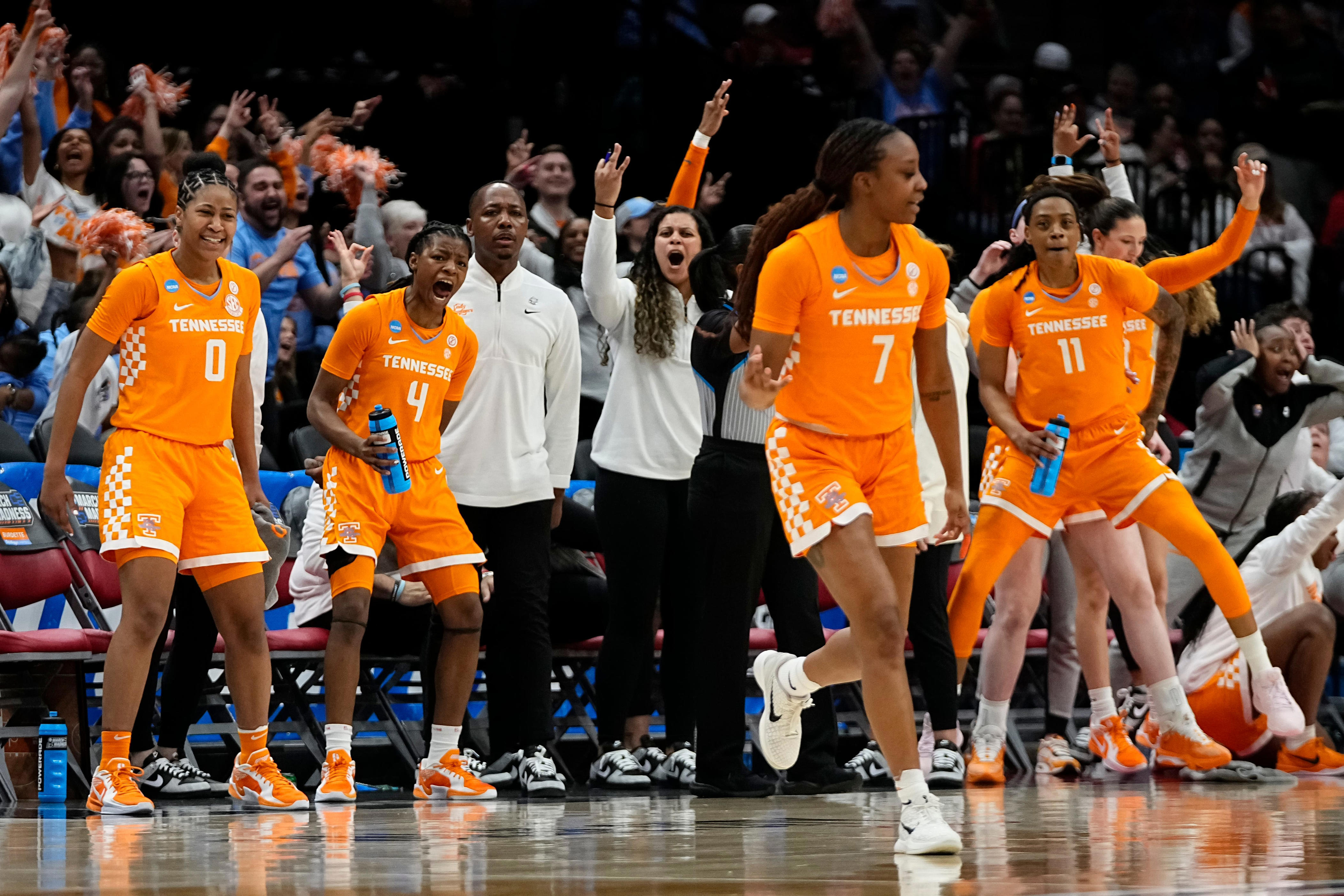Lady Vols basketball vs Texas prediction, pick for 2025 NCAA Tournament ...