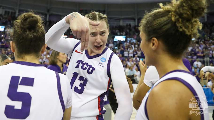 TCU Advances to Sweet 16 With Win Over Louisville