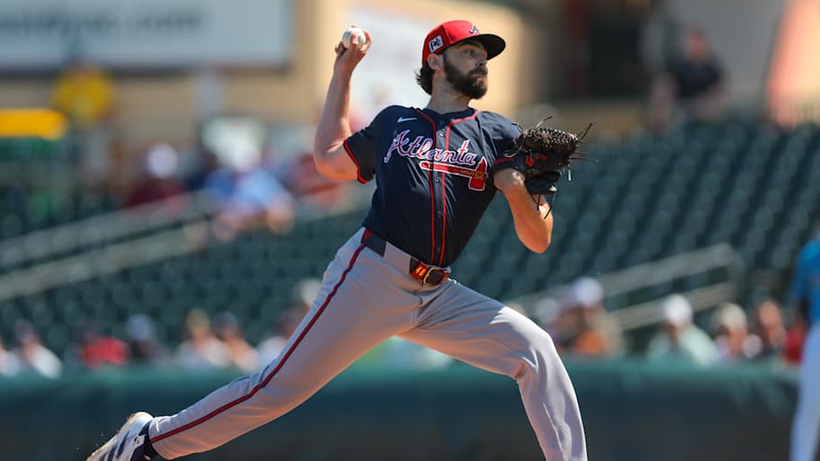 Angels, Braves Agree to Swap Pitchers in Trade Ahead of Opening Day