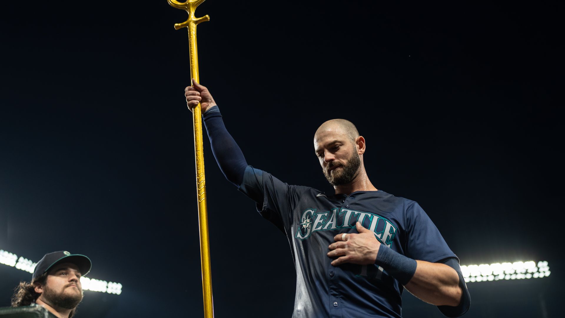 Mariners release Mitch Haniger