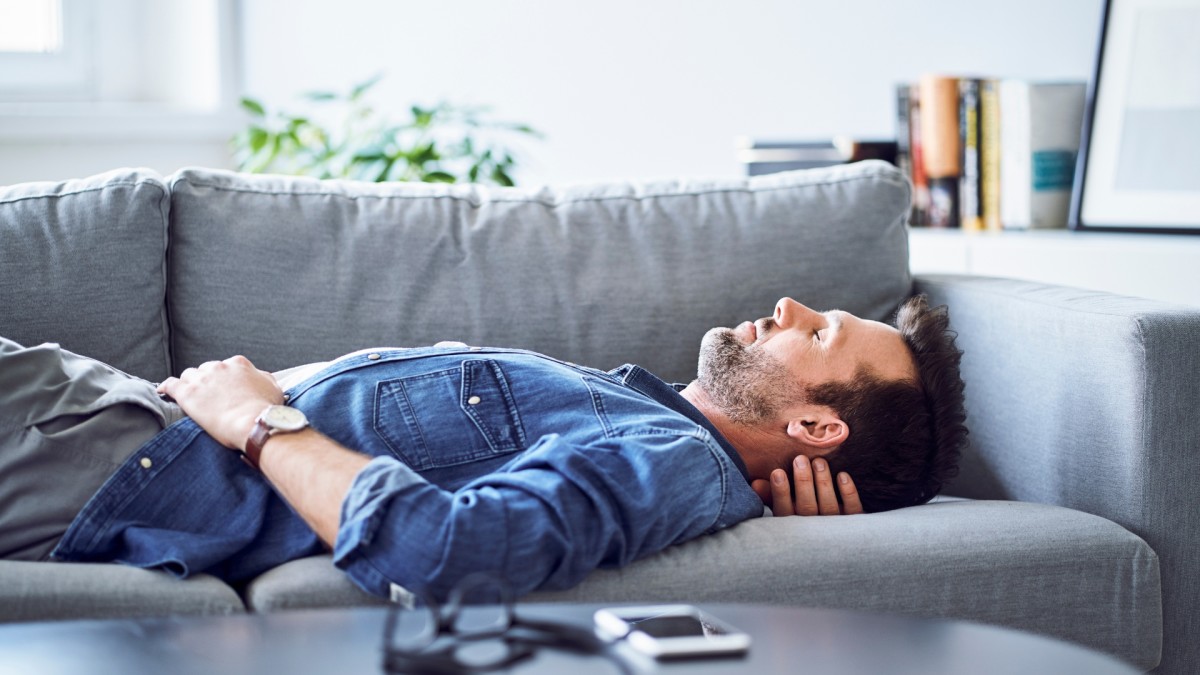 The Sleep Hack Navy SEALs Use to Feel Refreshed and Energized in Under ...