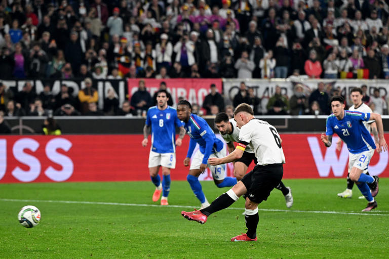 Alemanha vai à semifinal da Nations League após empate animado com a Itália