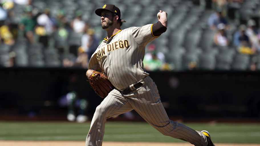 Seattle Mariners Release Pair of Pitchers in Latest Round of Roster Moves