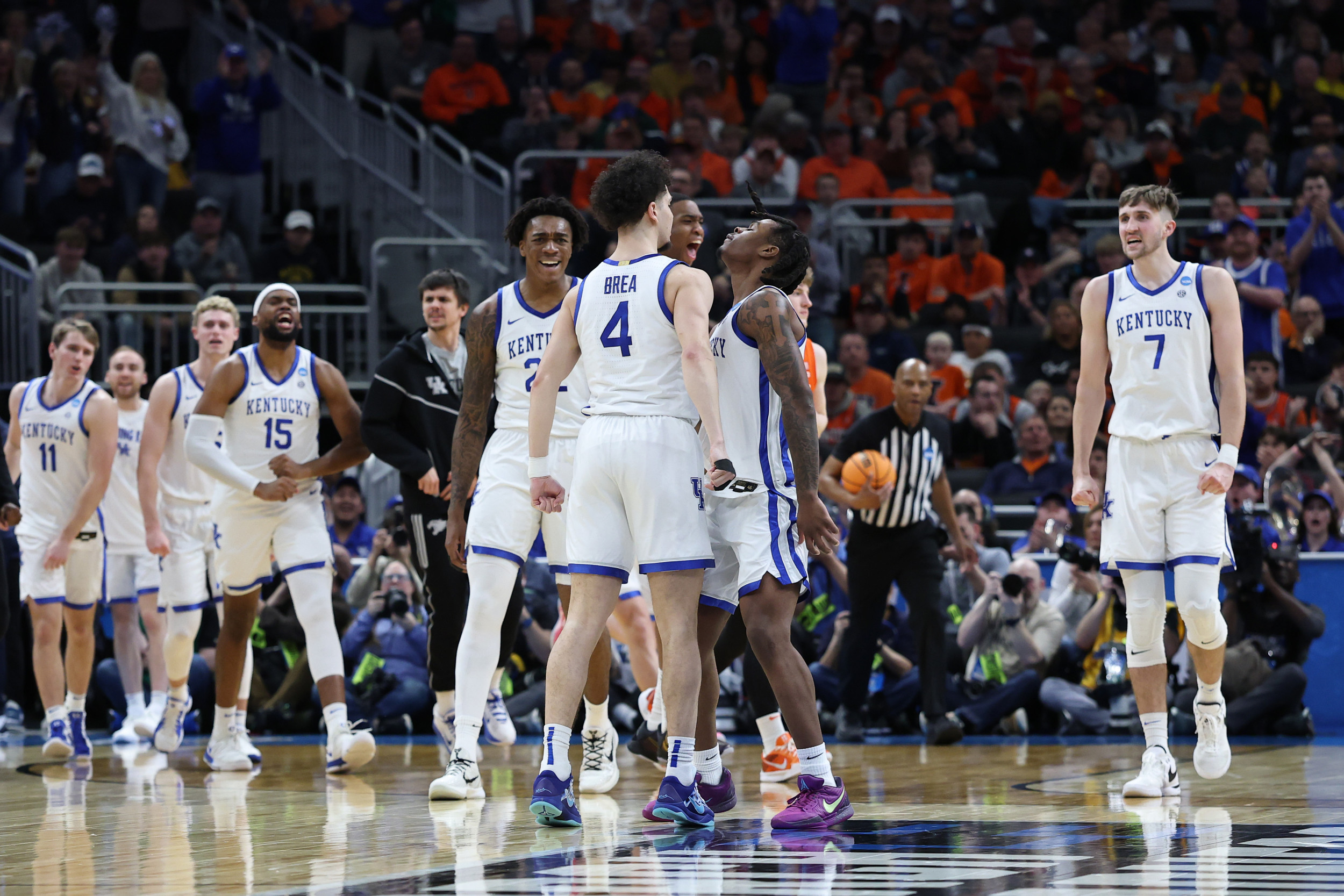 March Madness: Kentucky Achieves Long-Awaited Milestone With Sweet ...