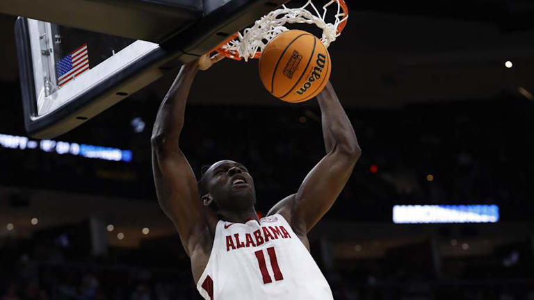 No. 2 Alabama Basketball Squashes Saint Mary's to Secure Spot in Sweet 16