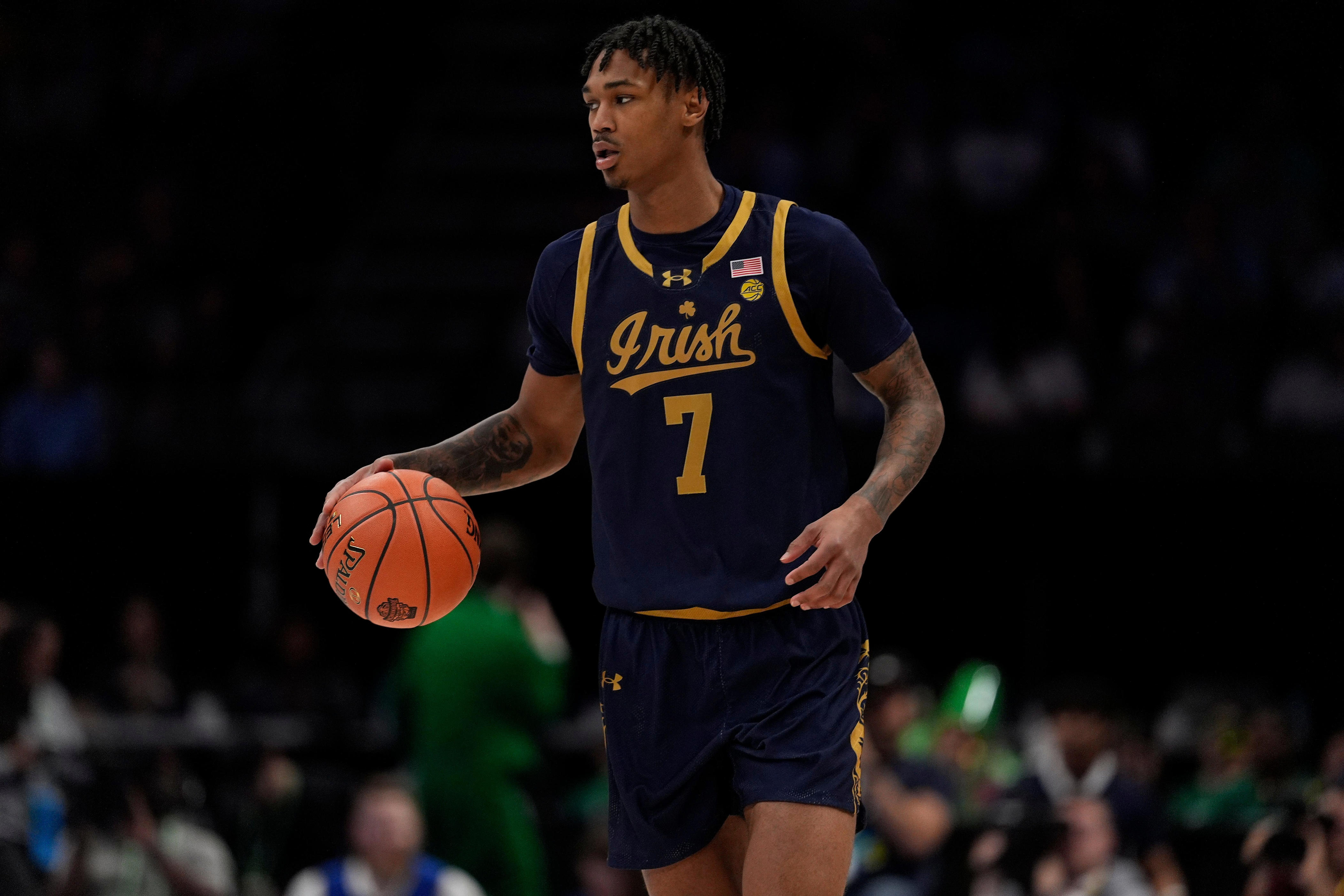 OU men's basketball lands Notre Dame's Tae Davis in transfer portal