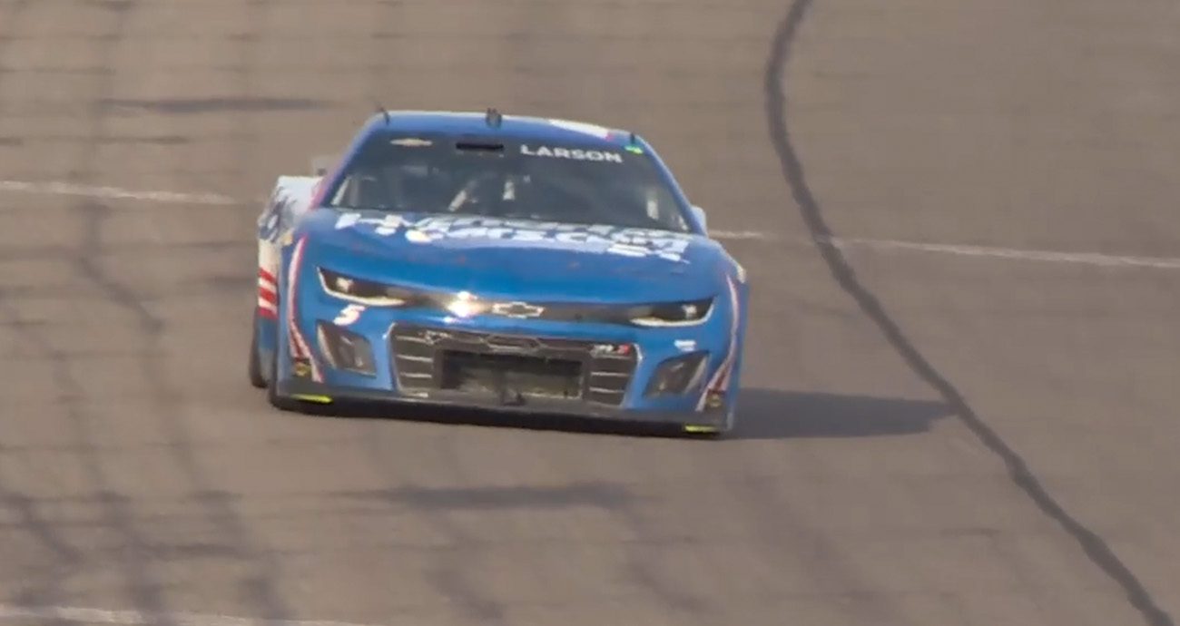 Miami dub: Kyle Larson rides high line to Cup Series victory