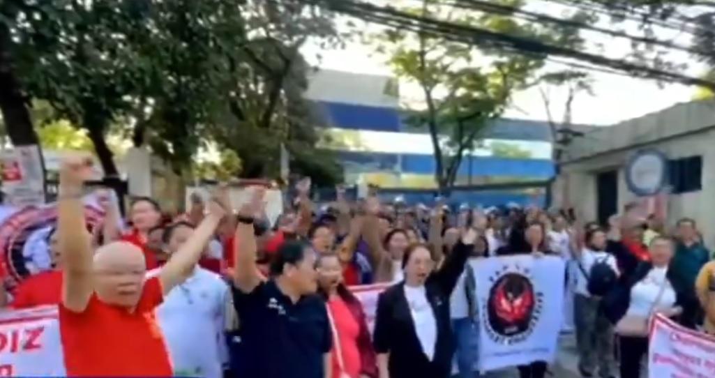 Pro-modernization transport groups gather at LTFRB