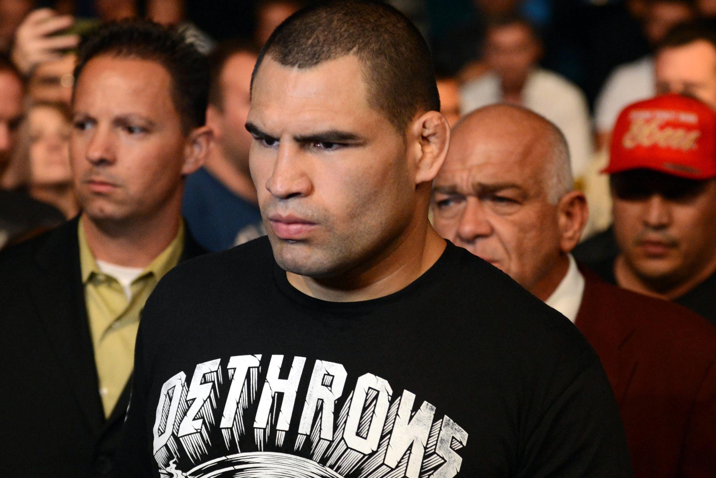 Cain Velasquez restitution hearing delayed once again