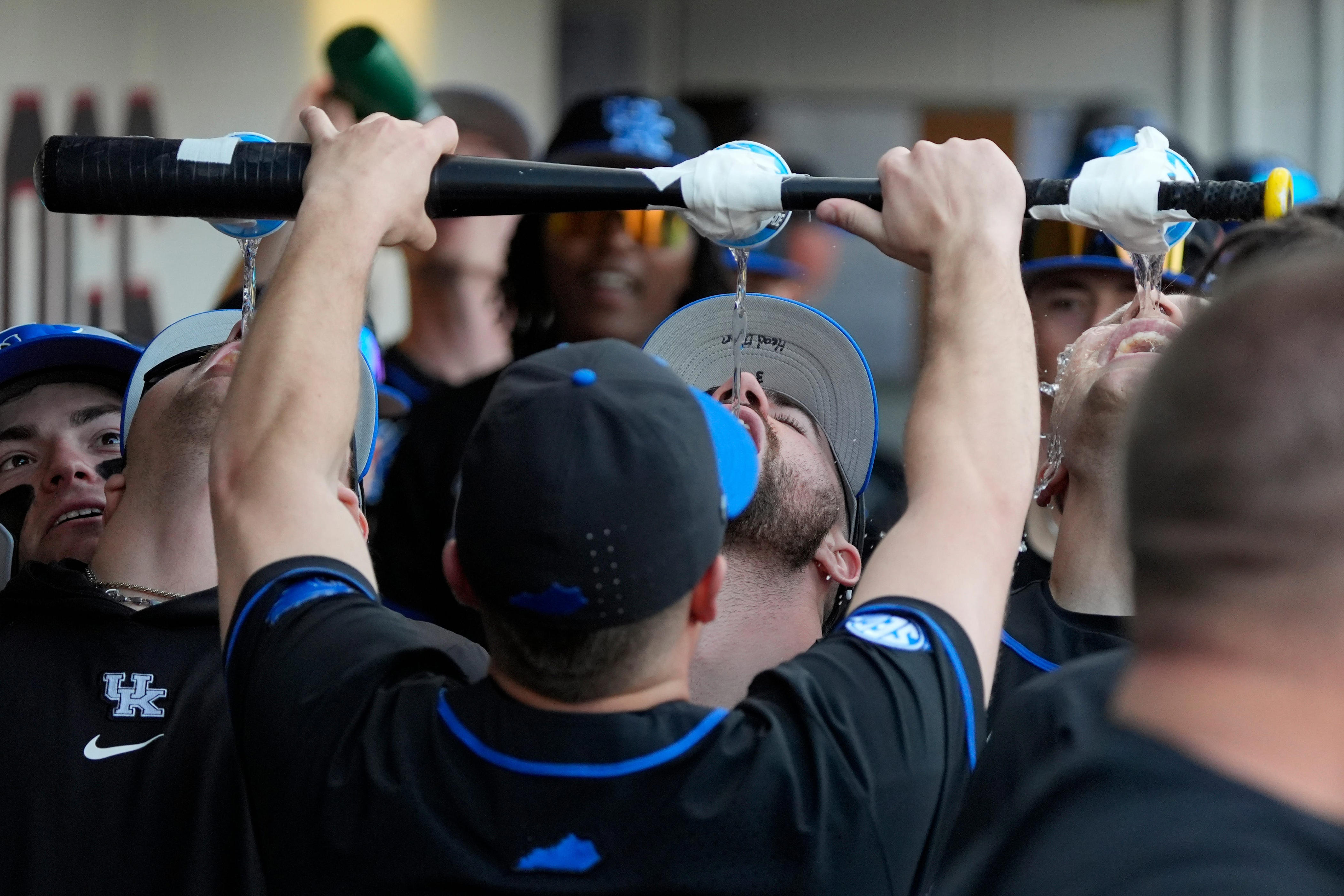 Kentucky baseball gets back on track with blowout of Evansville