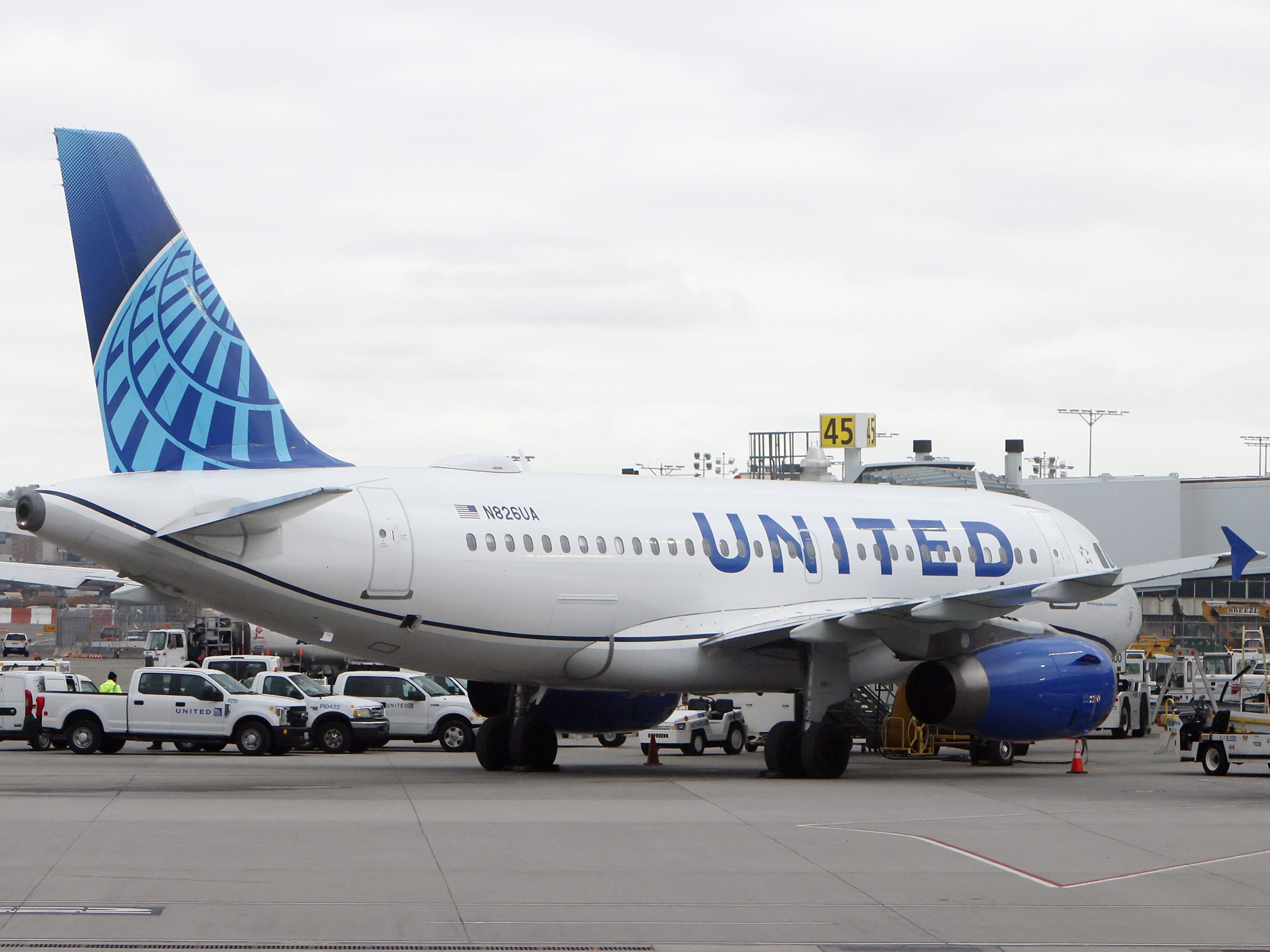 United Airlines is apologizing to a mother who accused the crew of ...