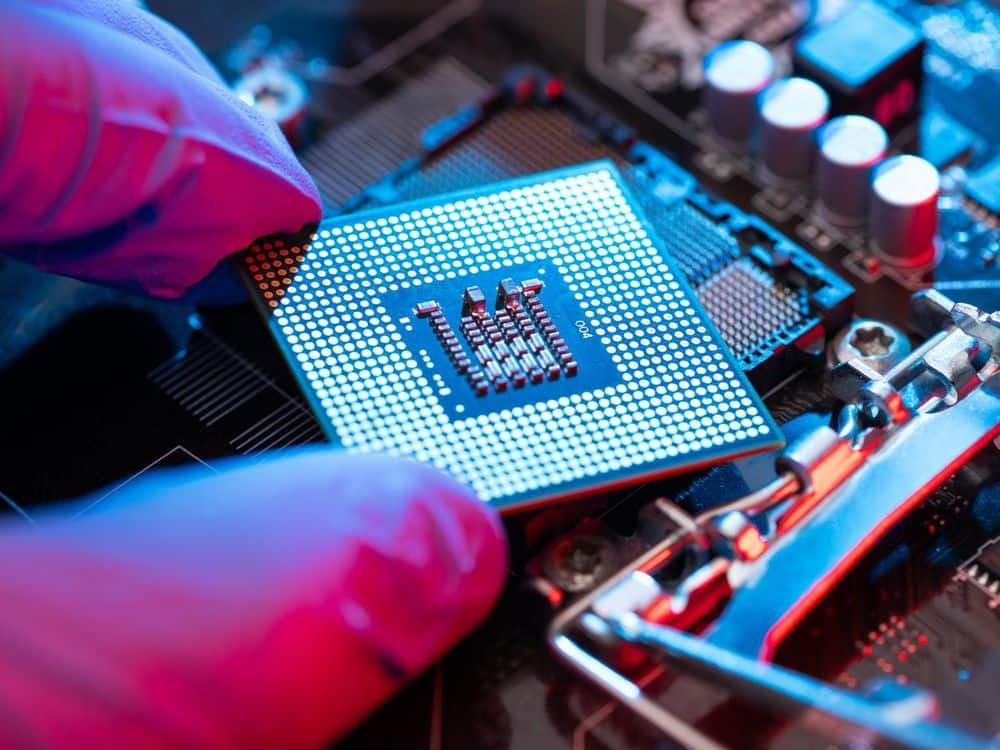 First Solar, Arm, SolarEdge, Kopin, Wolfspeed: Top 5 Semiconductor ...