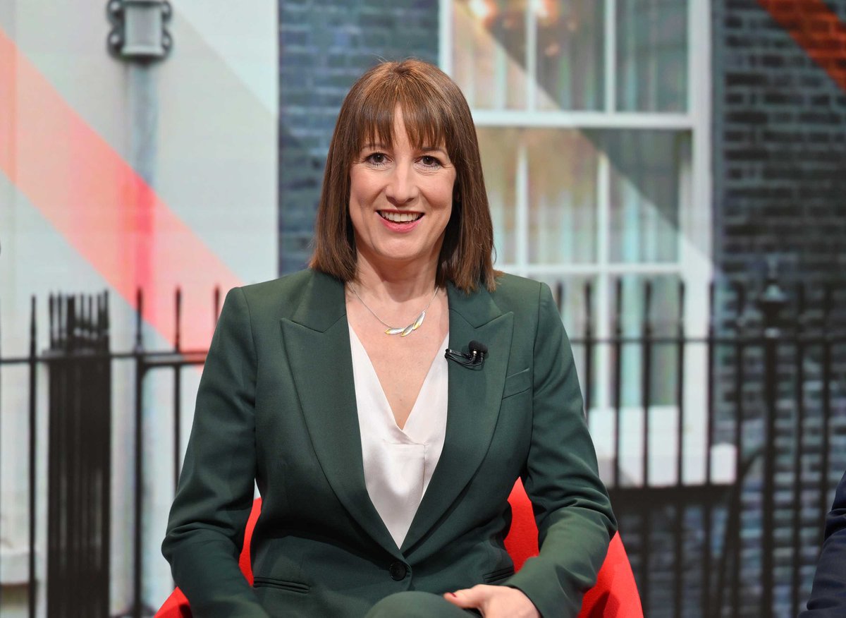 Rachel Reeves faces wrath of unions over Civil Service cuts 'that could ...