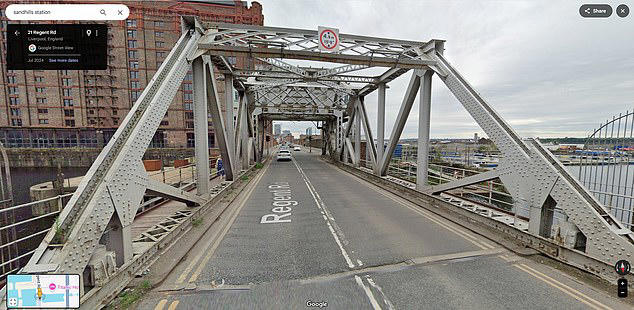 Everton fans raise new fears about exit routes from their £800m new ...