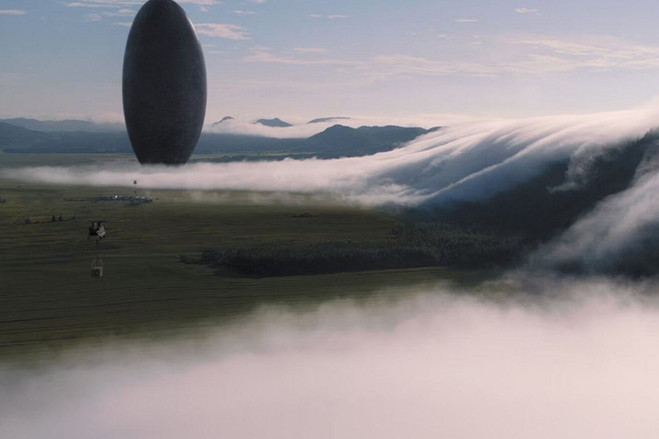 20 legendary film spaceships