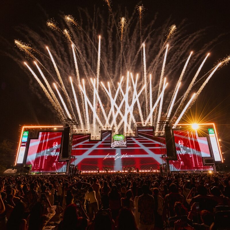 NANGLAY BEACH PARTY AND MUSIC FESTIVAL 4 สนุกสุดมันจนลืมเวลา 9 ศิลปินจัดเต็ม