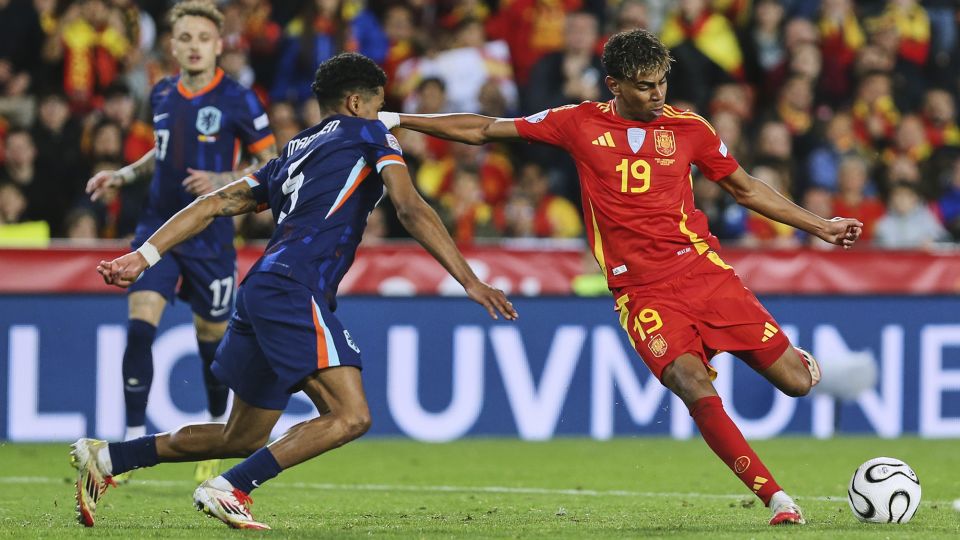 17-year-old Lamine Yamal scores wonder goal, misses penalty and mocks ...