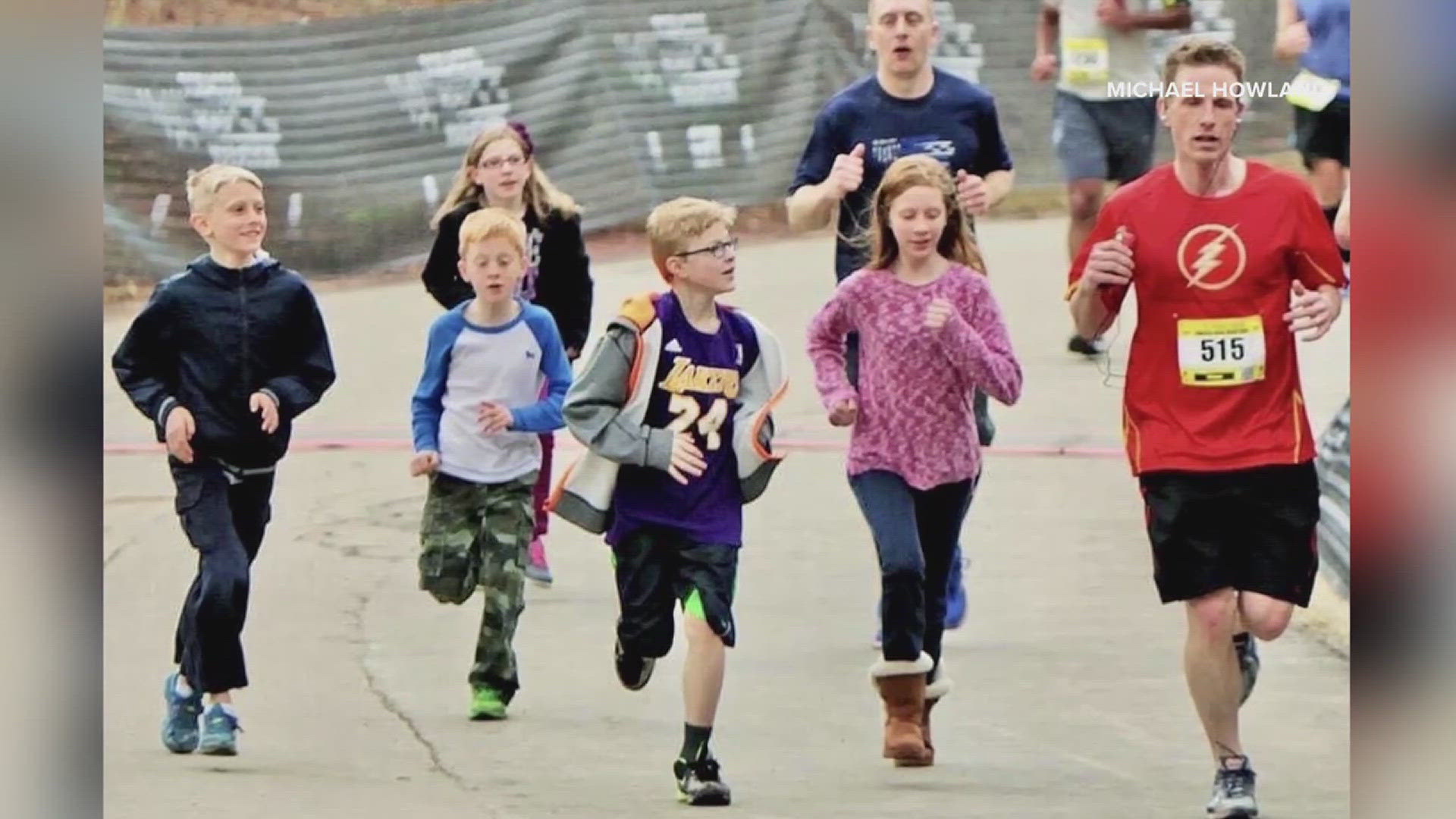 Iowa runner breaks two records for running cross-country