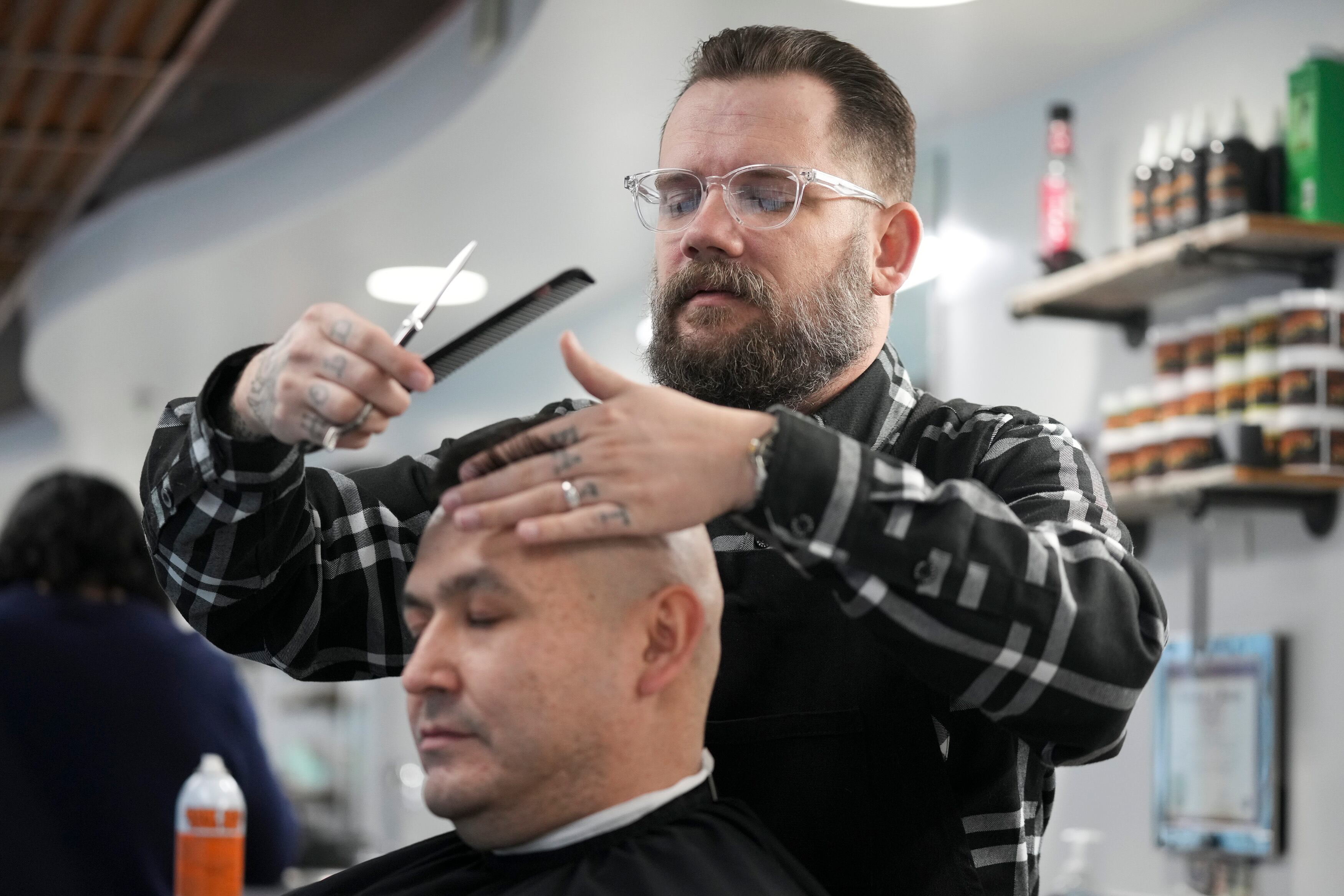 Will Utah’s new barber licensing lead to ‘hack jobs’ — or new ...