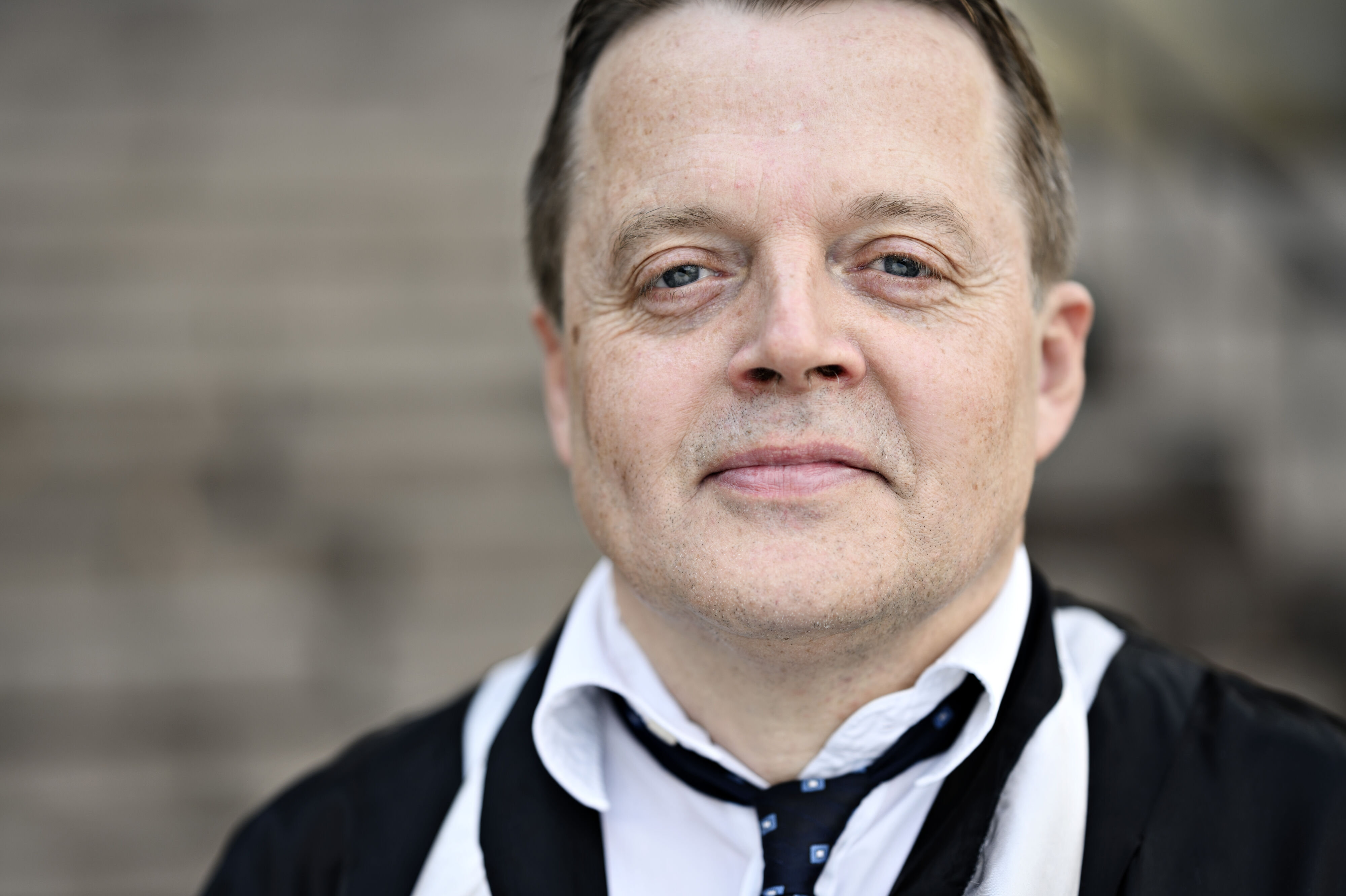 Advokat: Automatisk navneforbud vil ikke stoppe gætterier på sociale medier