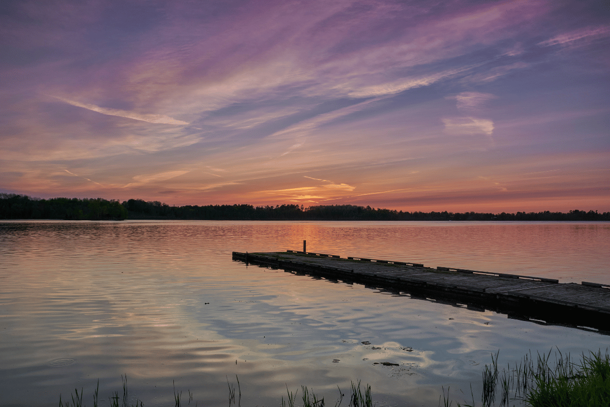 10 Picture-Perfect Minnesota Lakes for Unforgettable Summer Adventures