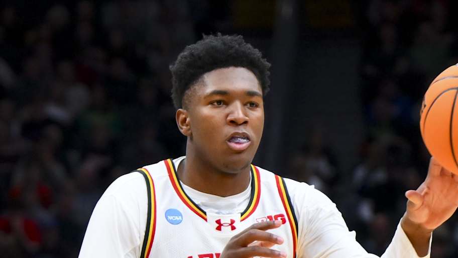 Derik Queen Shocks March Madness with Buzzer Beater