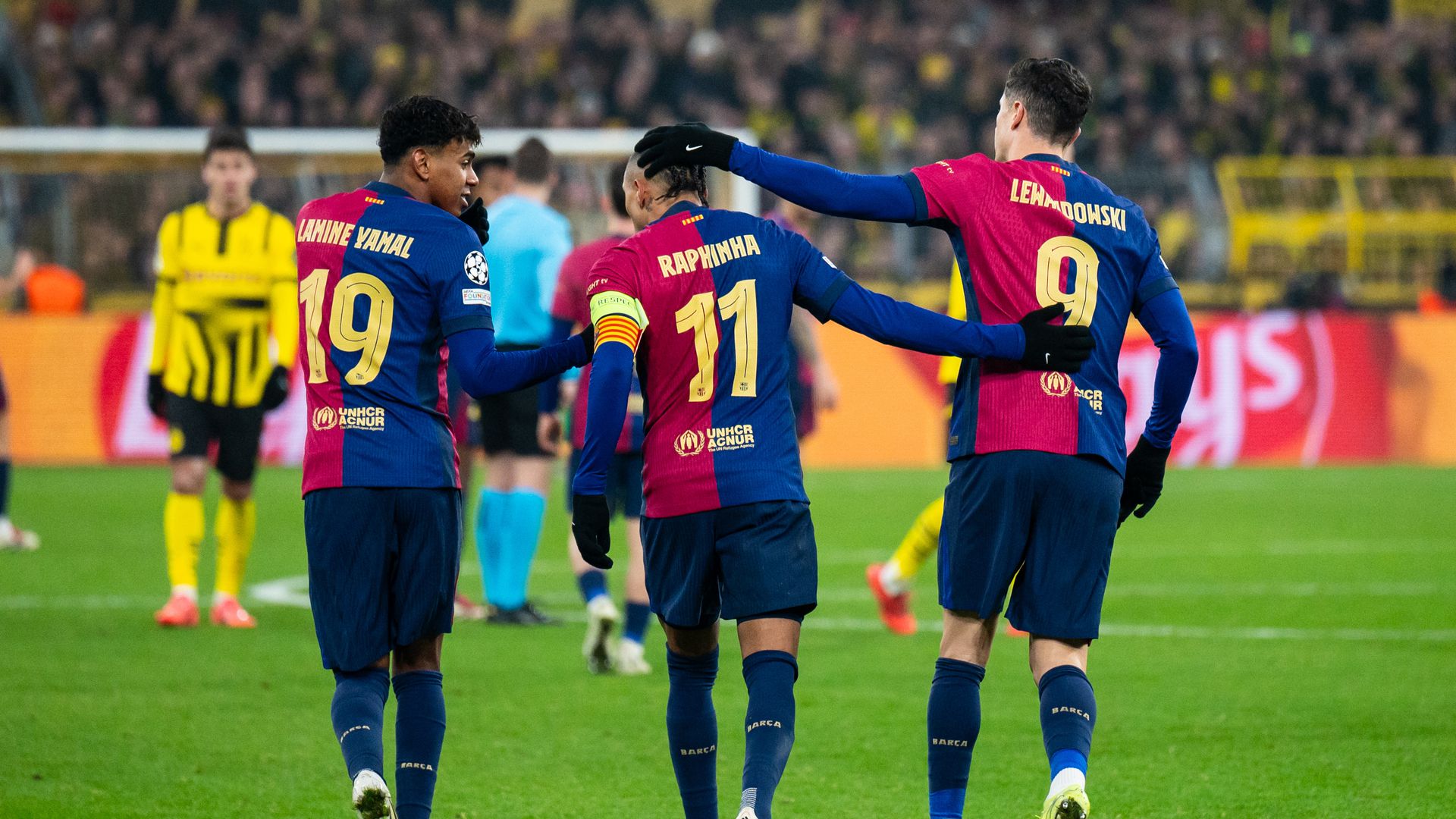 Raphinha admits he’s blown away by Lewandowski & Yamal