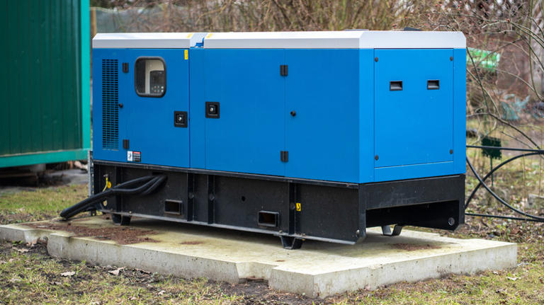 Mistakes Everyone Makes When Using A Generator That You'll Want To Avoid