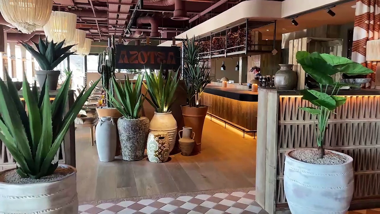 Hyatt: Sparkling new hotel officially opens in Leeds city centre ...