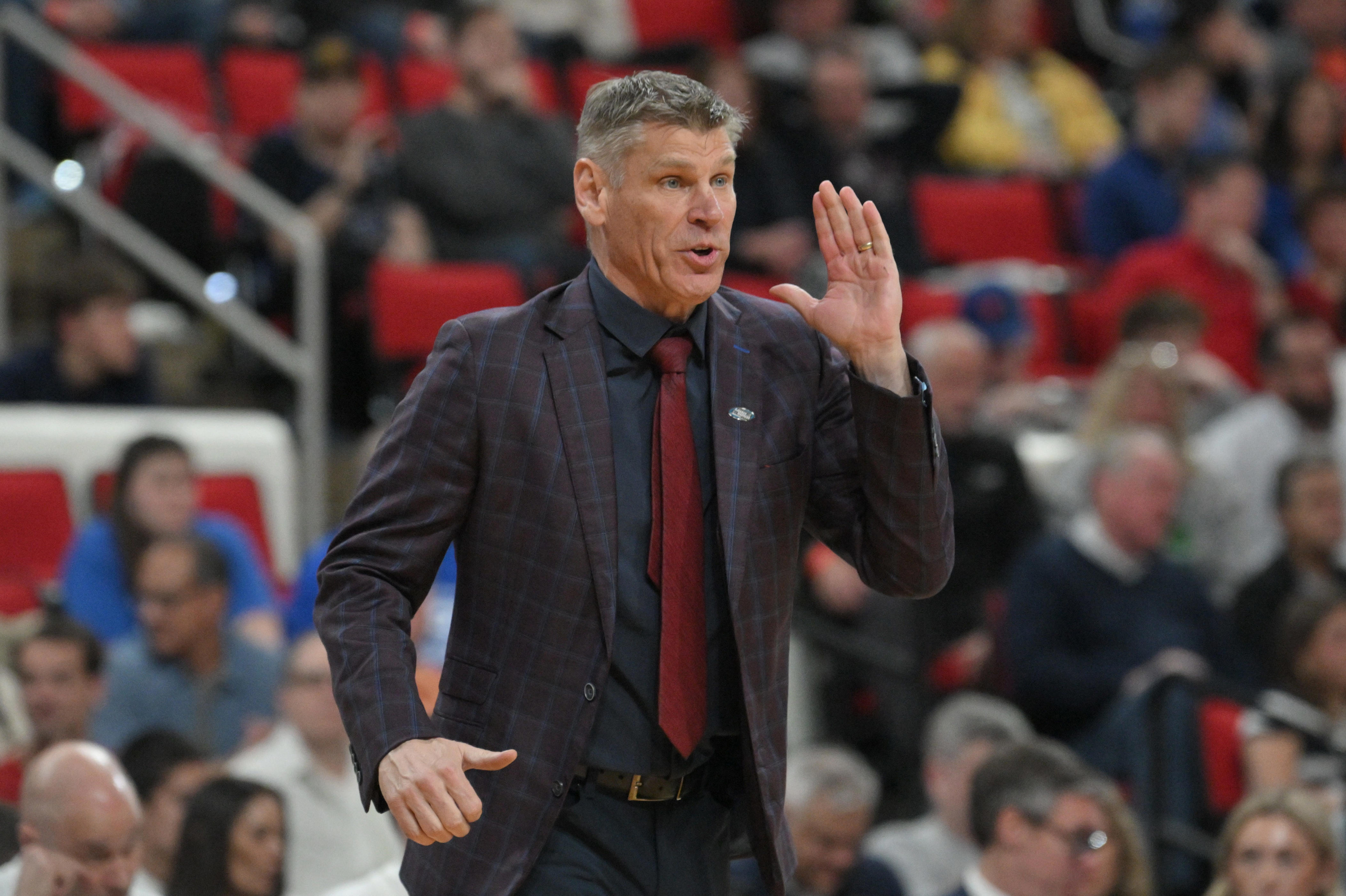 Oklahoma's Porter Moser says NIL is key to keeping Sooners at a high level