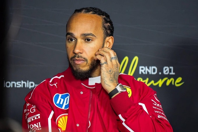 Ferrari, Lewis Hamilton ha un sogno in rosso: “Voglio progettare una F44”