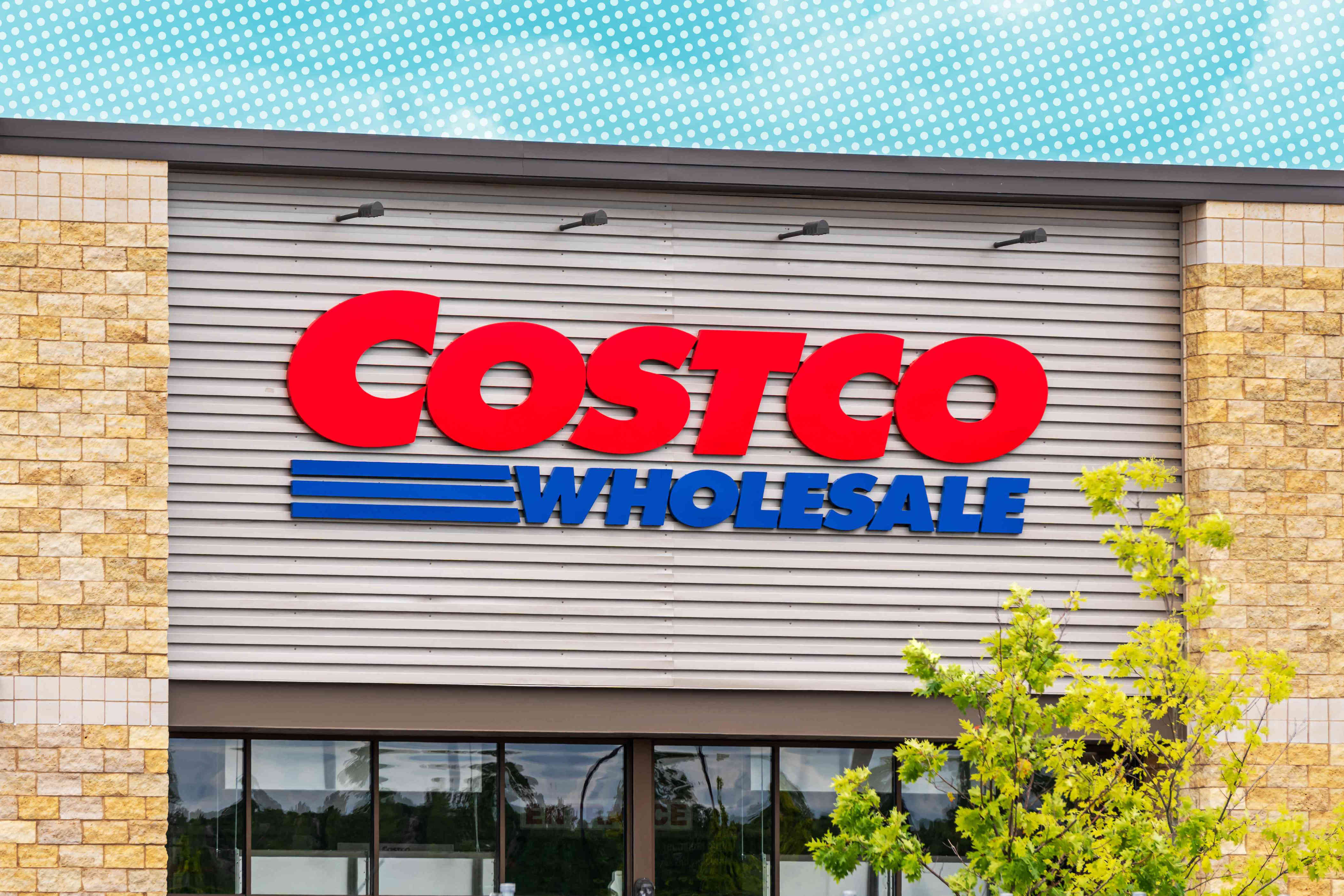 5 Costco Shopping Tips To Save Time and Money