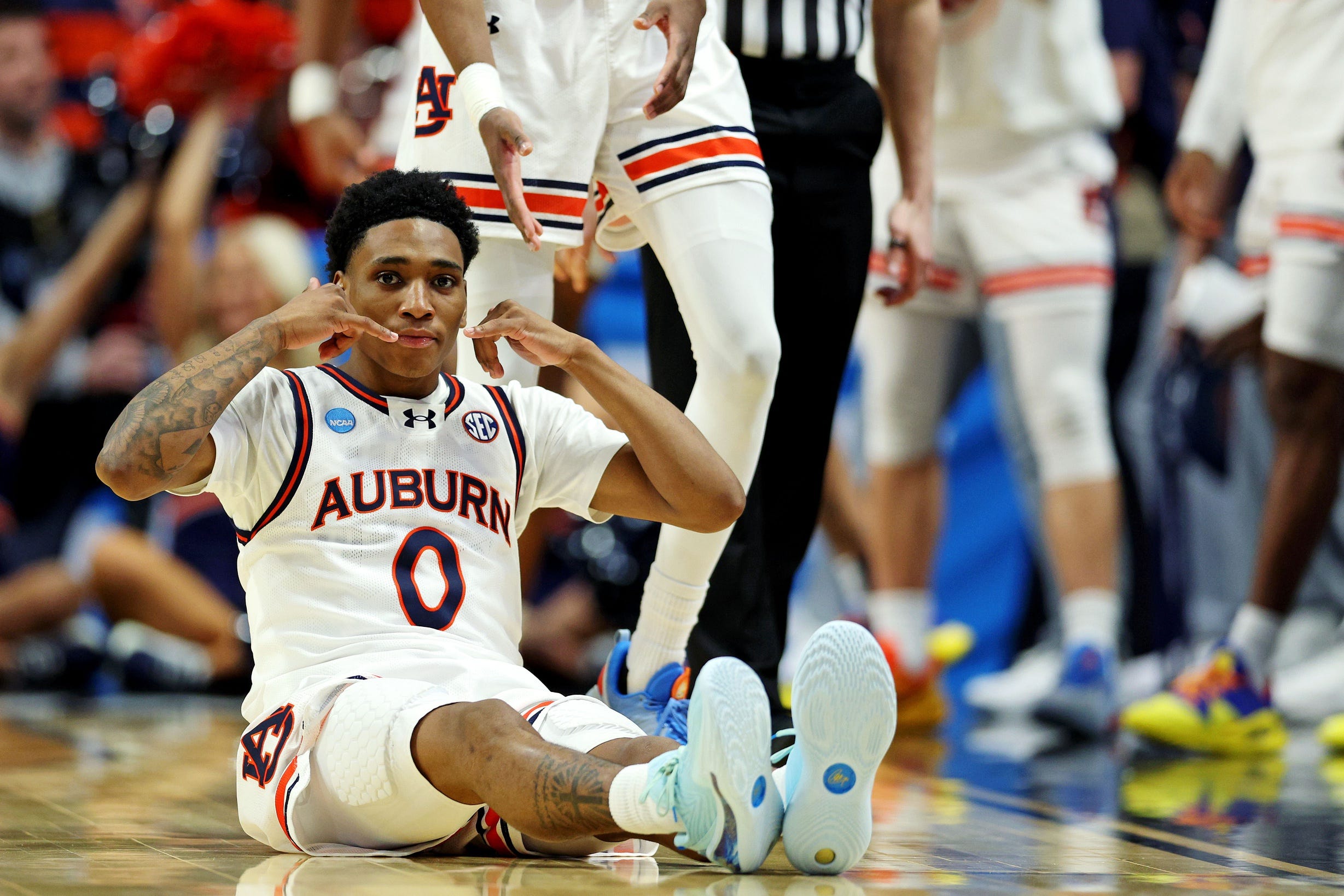 March Madness odds: Point spreads, moneylines, over/unders for NCAA ...