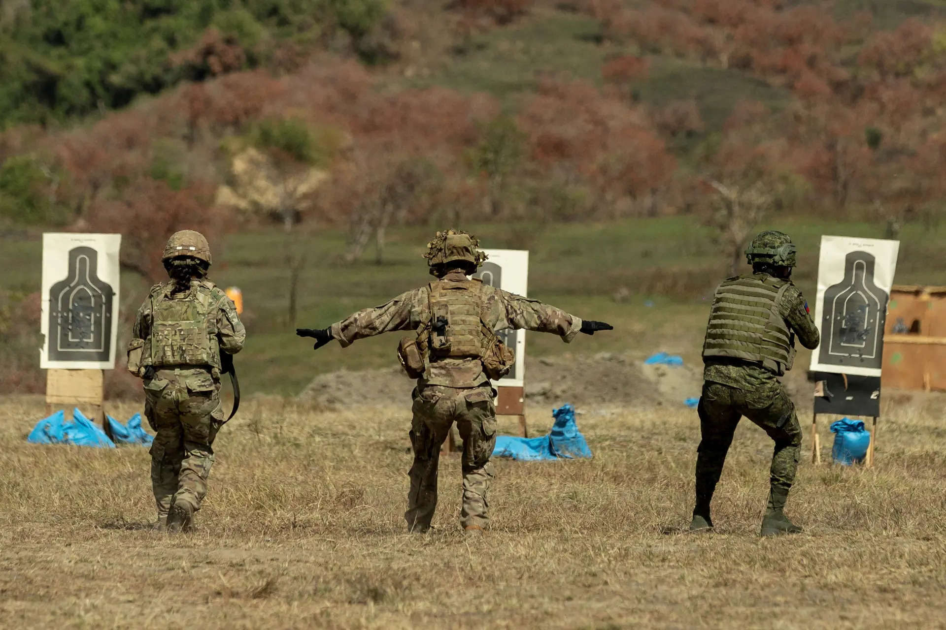 US and Philippines launch joint army drills with 5,000 soldiers