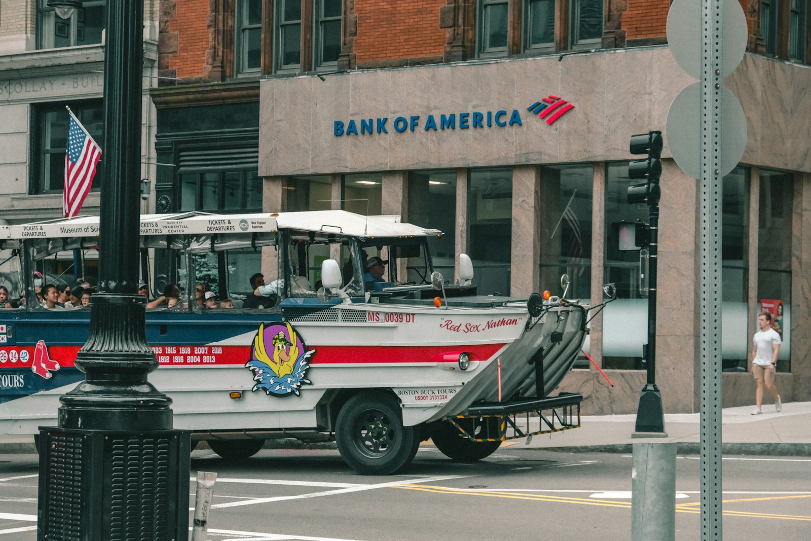 Bank of America announces US branch closures