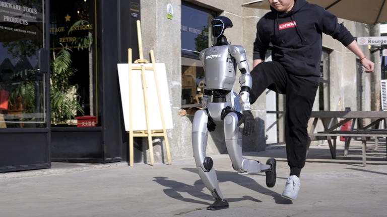 World-first: China’s humanoid robot stuns with amazing kick-up feat in new video