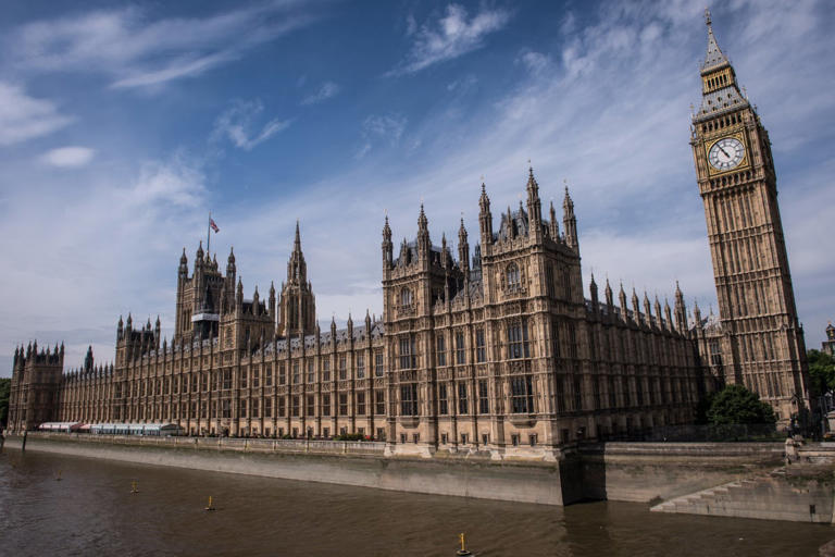 MPs get inflation-busting pay rise as they prepare to slash benefits